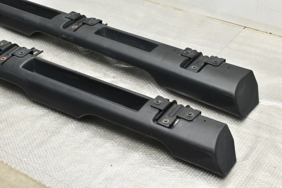 【程度良好品】Jeep ジープ JK ラングラー アンリミテッド 純正 サイドステップ ランニングボード 左右セット 品番 ...