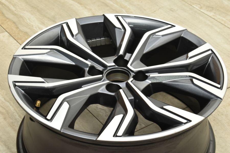 【美品 正規品】ルノー ルーテシア 純正 17in 7J +37 PCD108 1本販売 品番:403000324R 交換用 補修用 修理用 ...